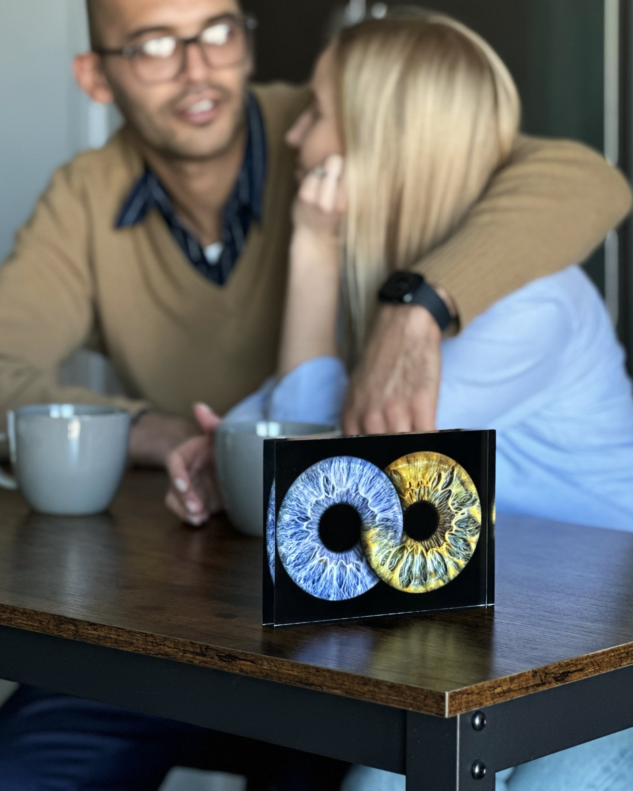 Couple Eye Iris Photo – COSMIC EYE Iris Photo